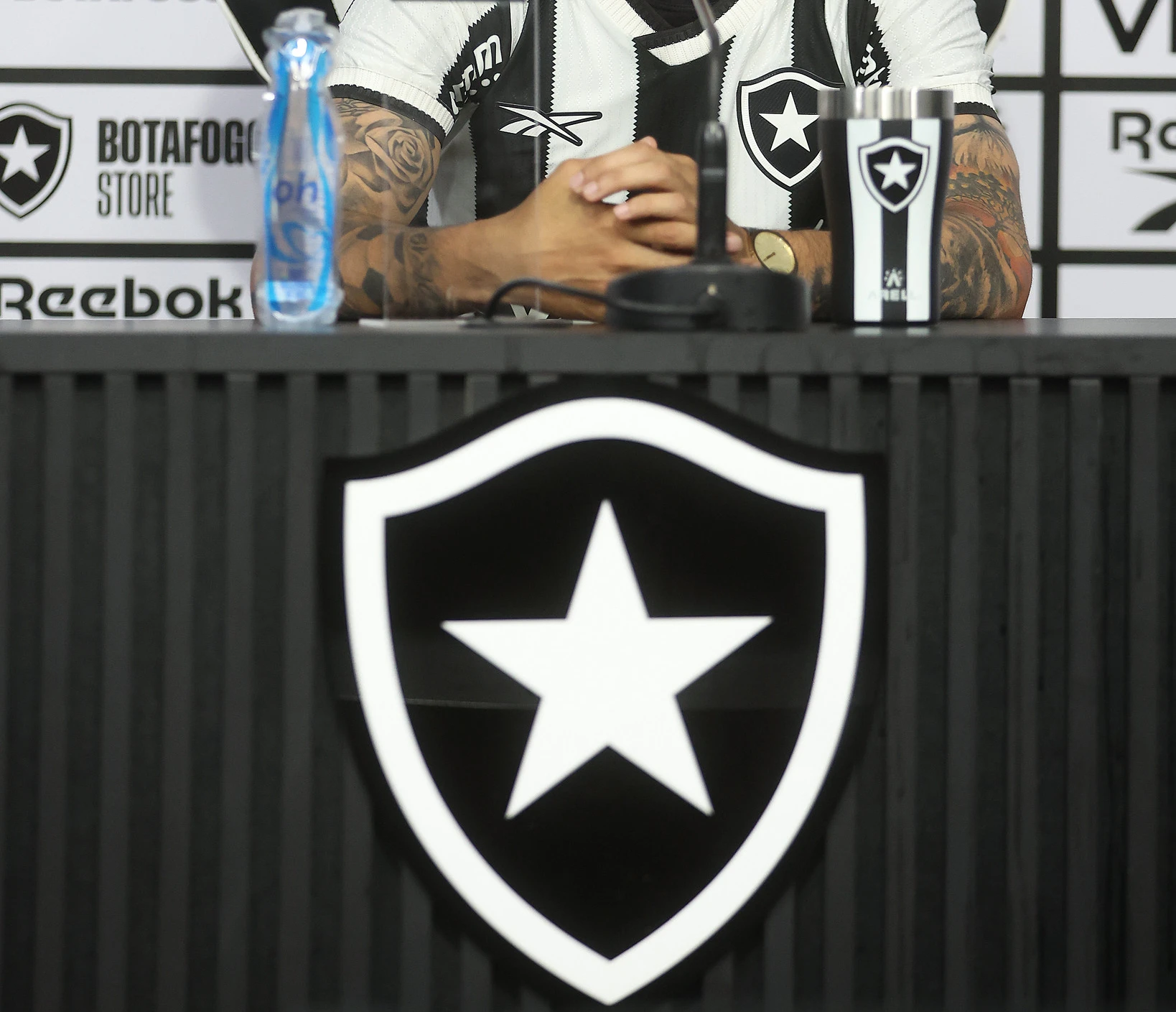 "Ganhar contra quem for": Novo astro do Botafogo quer vencer Super Mundial